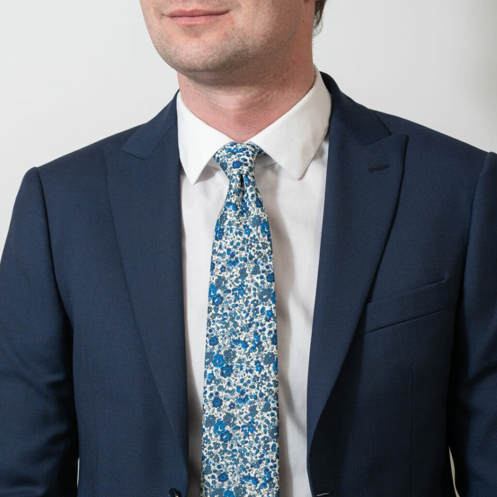 Nœud papillon bleu Emma & Georgina liberty – Gentille Alouette